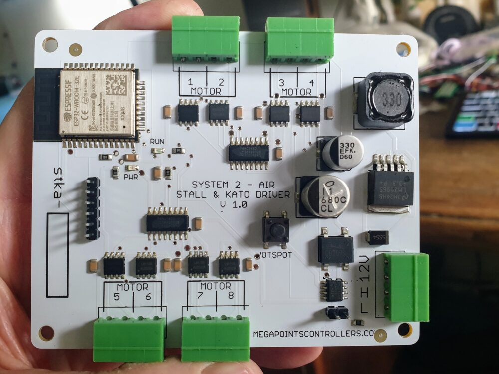 System2 Stall & Kato driver prototype – MegaPoints Controllers